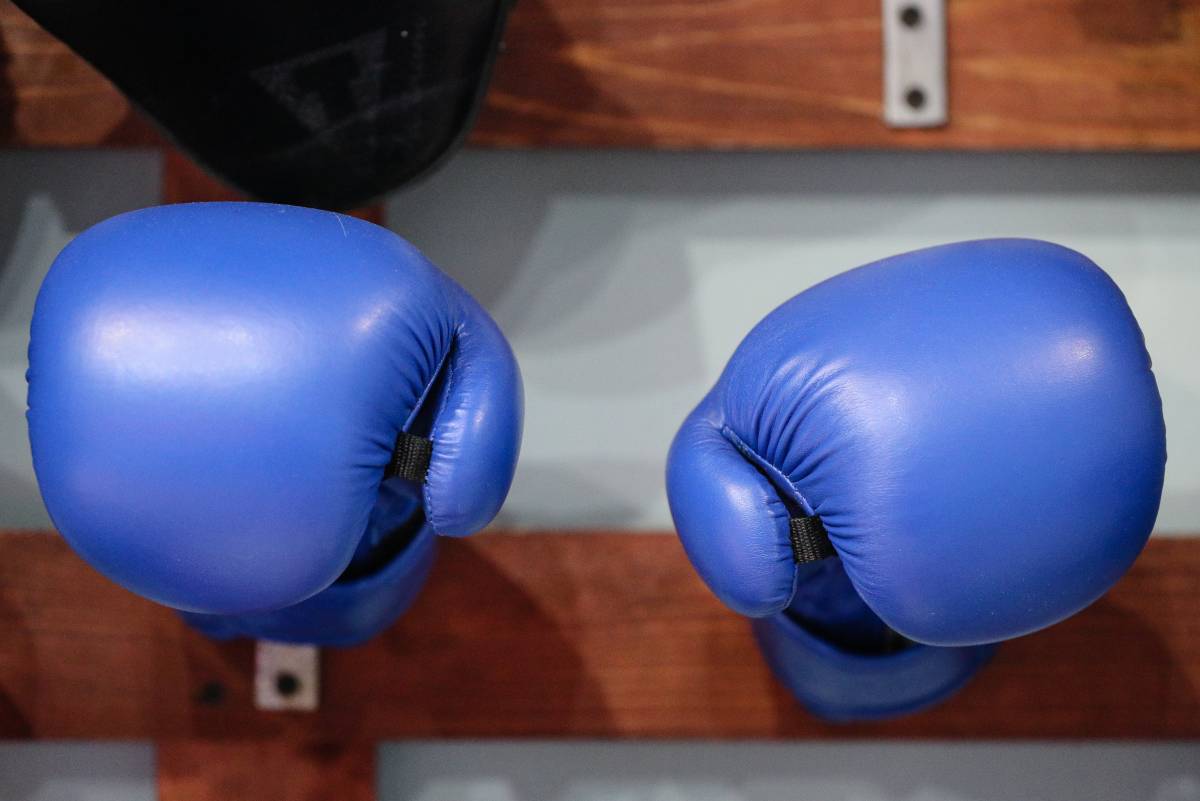 Low Isaac — Ahmadi Hasibullah: prediction and betting on boxing — May ...