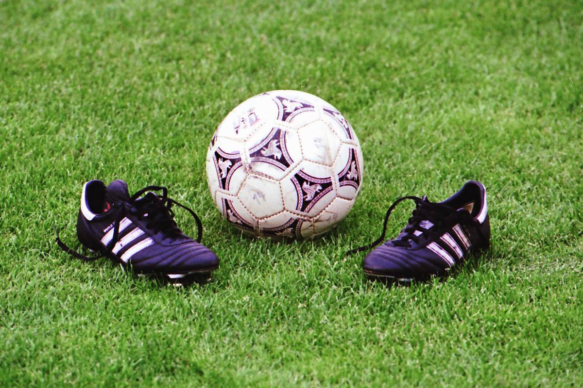 «Бёрнли» – «Челси»: прогноз и ставки БК Pinnacle888 — 22 ноября 2025